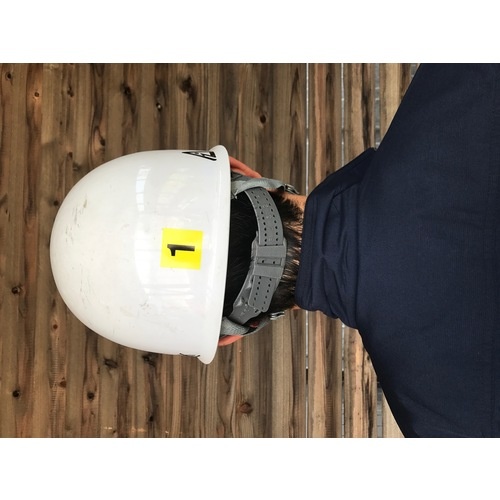 数字ステッカー 50×50 「6」 黄色地/黒文字 3枚入 TSN-50-6-Y トラスコ製｜電子部品・半導体通販のマルツ